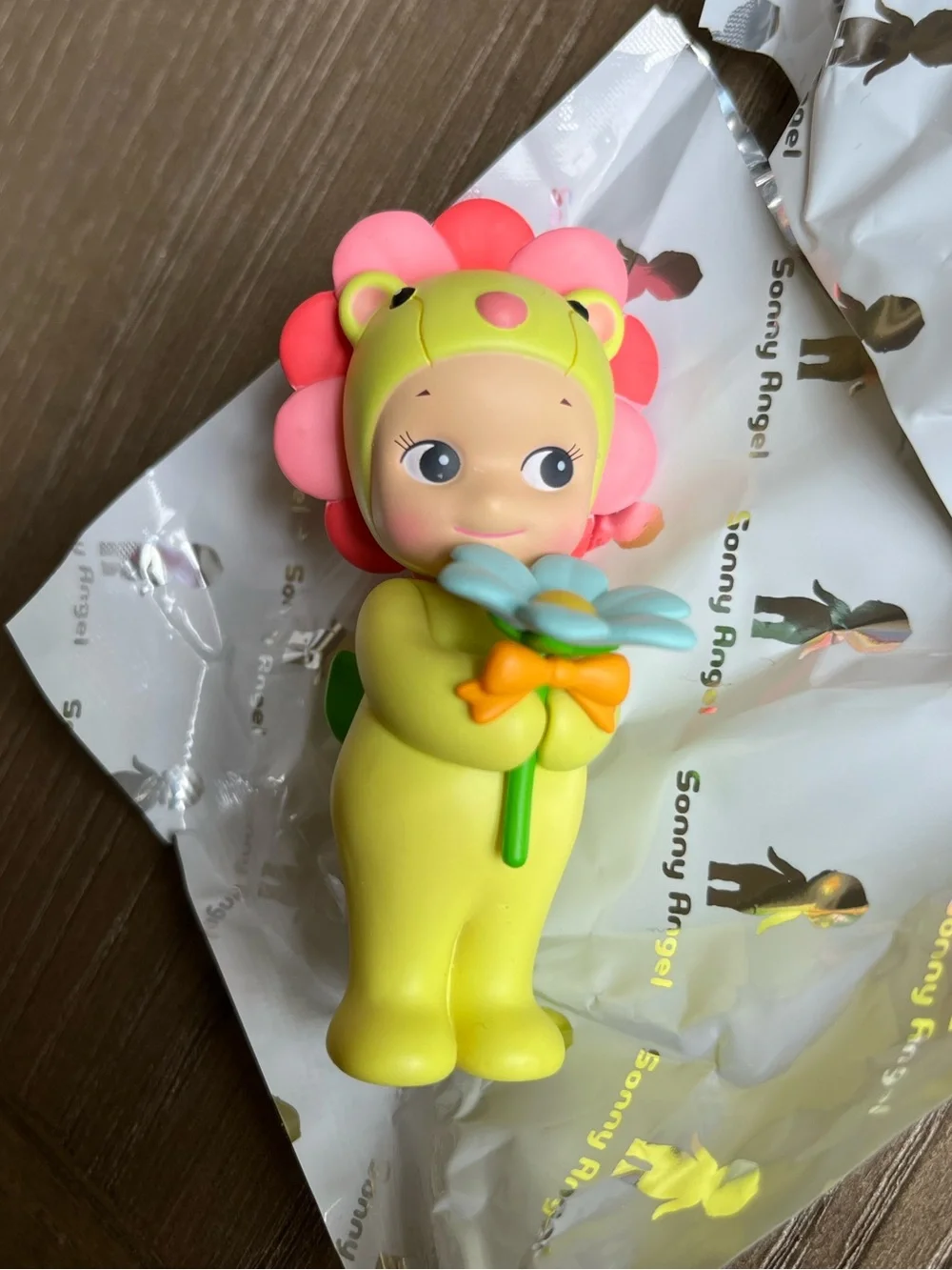 Sonny Angel | Toys | Sonny Angel Flower Gift Series Lime Green Lion ...